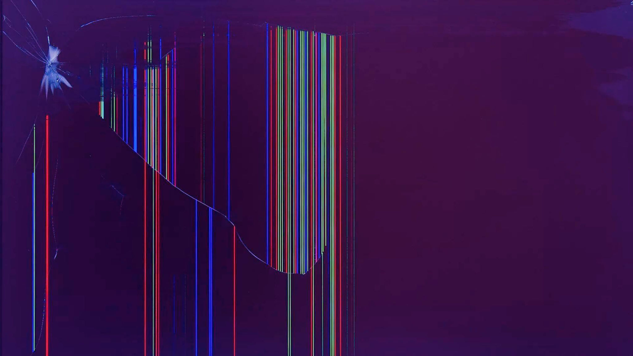 11 Cracked & Broken Screen Wallpapers Prank For Laptops & TVs